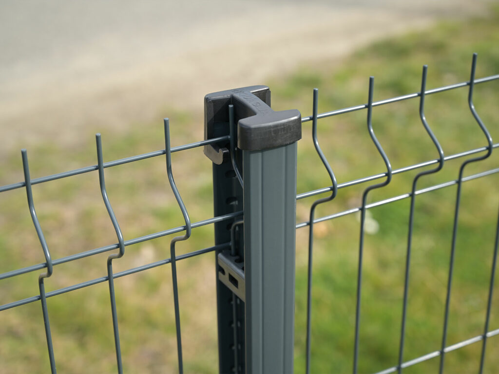 Poteau acier à clips | Quaglia Diffusion